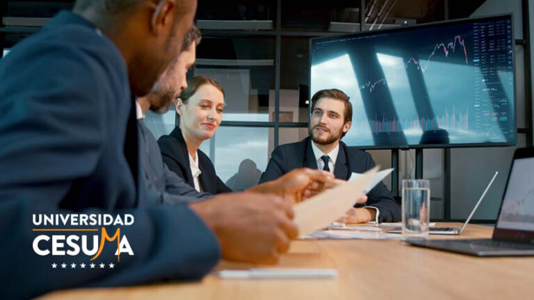 Funciones de un analista de negocios | 2024